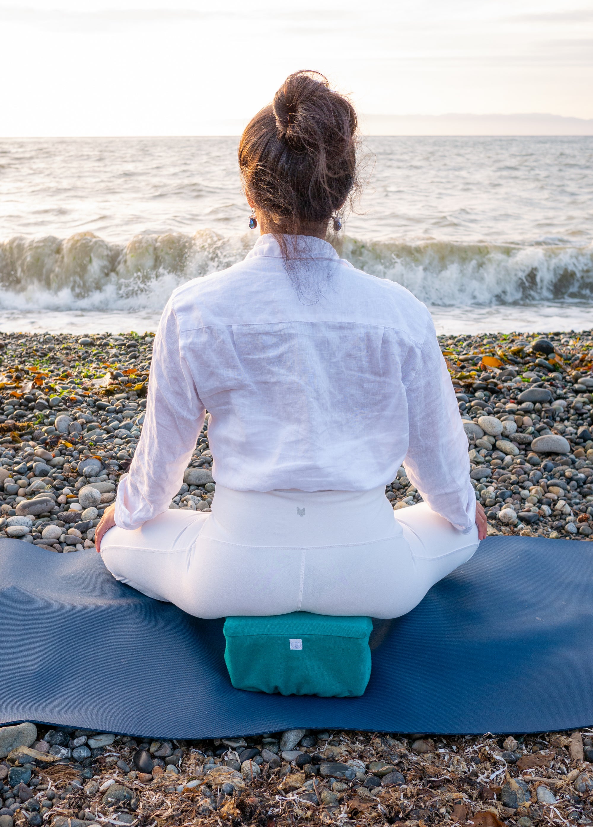 The Yoga Pillow